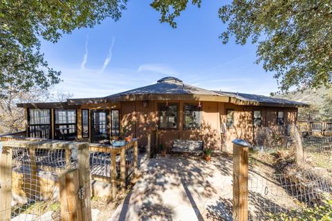 38892 Tassajara Rd, Carmel Valley, CA 93924 | 43 Photos | MLS # ...