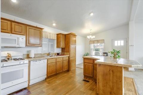 464 Eucalyptus Drive 464, San Jose, CA 95134 | 21 Photos | MLS # ...