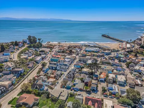202 Terrace Way, Capitola, CA 95010 | 46 Photos - Movoto