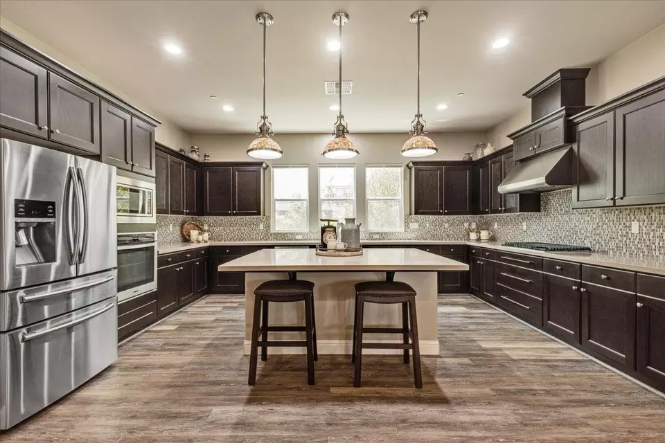 481 Logan Way, Marina, CA 93933 | MLS# ML82010607 | 24 Photos - Movoto