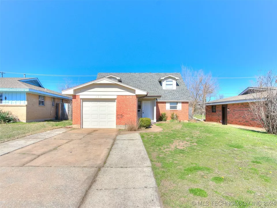 409 NW 85th St NW, Oklahoma City, OK 73114 | 38 Photos - Movoto
