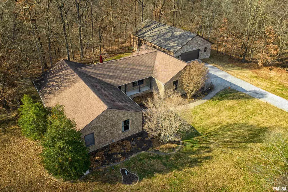 455 Lamb Rd, Carbondale, IL 62902 | 62 Photos - Movoto