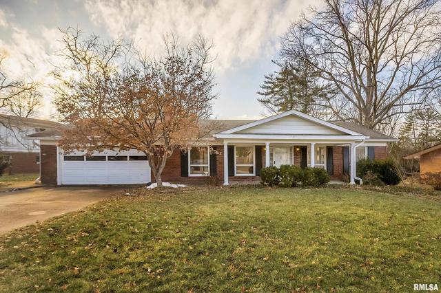 904 S Briarwood Dr, Carbondale, IL 62901 | MLS# EB456546 | 37 Photos ...