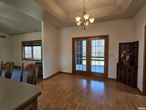 1630 Walnut Ct, New Boston, IL 61272 | 23 Photos - Movoto