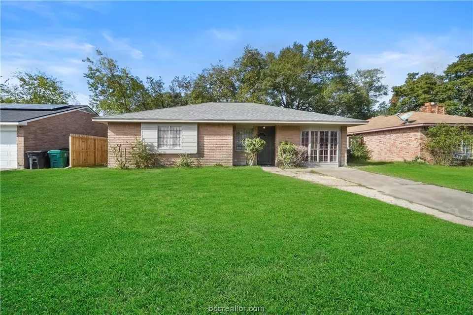 12407 Frazier River Dr, Houston, TX 77050 - Movoto