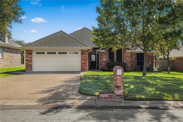 1806 Gray Stone Dr, Bryan, TX 77807 | 35 Photos - Movoto