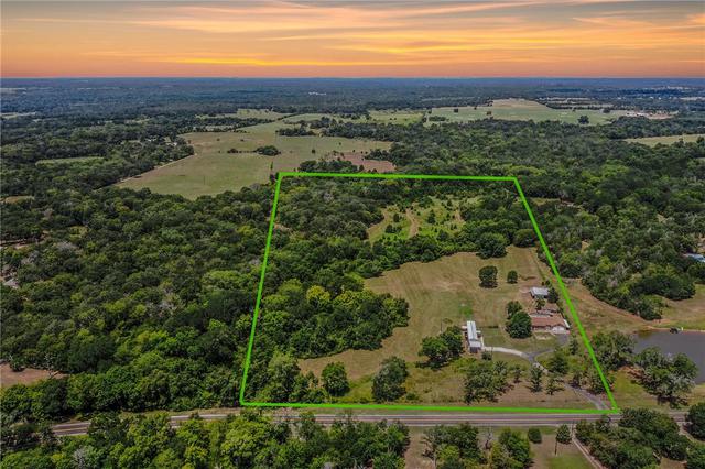 6881 Fm 2000, Caldwell, TX 77836 | MLS# 25006079 | 49 Photos - Movoto