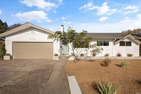 519 Pinewood Dr, Santa Rosa, CA 95407 | 21 Photos | MLS #322102036 - Movoto
