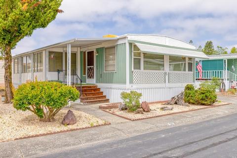 98 Shamrock Cir, Santa Rosa, CA 95403 | 23 Photos | MLS #323036829 - Movoto
