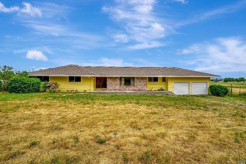 777 Piezzi Rd, Santa Rosa, CA 95401 | 40 Photos | MLS #323038866 - Movoto