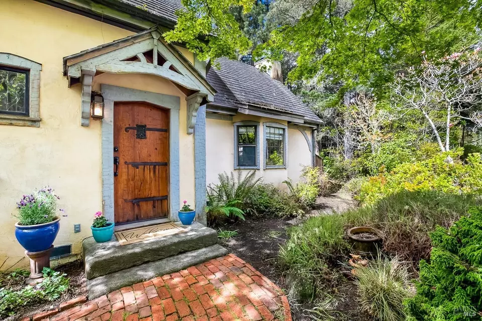 42301 Comptche Ukiah Rd, Mendocino, CA 95460 | 34 Photos - Movoto