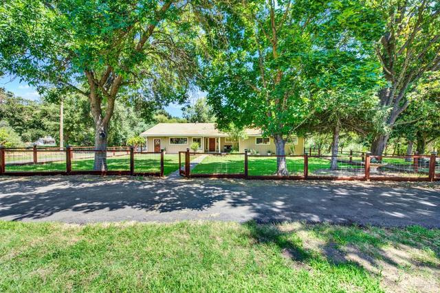 6956 Bucktown Ln, Vacaville, CA 95688 | 80 Photos - Movoto