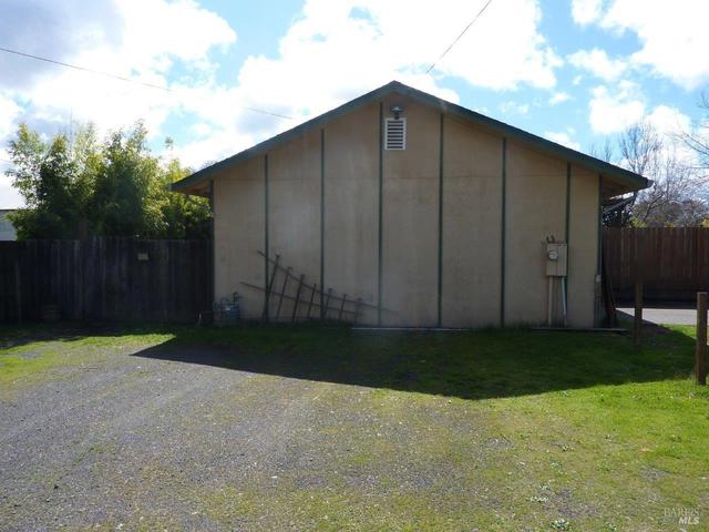 3776 Eastside Calpella Rd, Ukiah, CA 95482 | MLS# 325021896 | 50 Photos ...