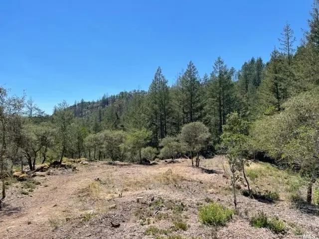 5070 Gates Rd, Santa Rosa, CA 95404 | MLS# 325024568 | 21 Photos - Movoto