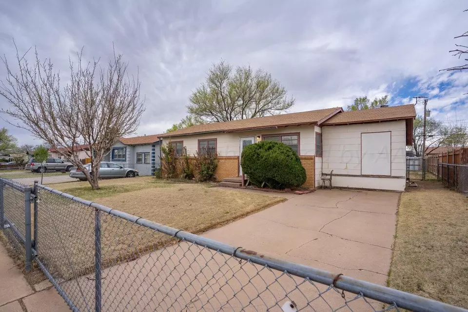 2908 S Apache Street Amarillo Tx 79103, Amarillo, TX 79103 - Movoto