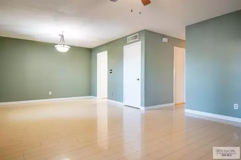 2402 N Ed Carey Dr #34, Harlingen, TX 78550 | 36 Photos - Movoto