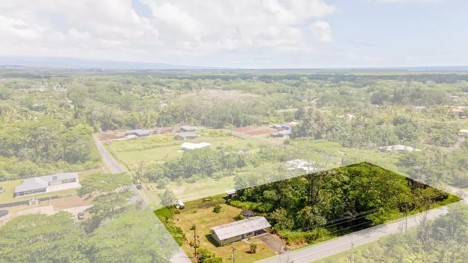 15-1600 Kaloli Dr, Keaau, HI 96749 | MLS# 722579 | 27 Photos - Movoto