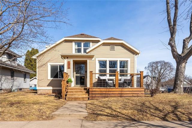 1324 Sherwin Ave, Eau Claire, WI 54701 | MLS# 1589328 | 36 Photos - Movoto