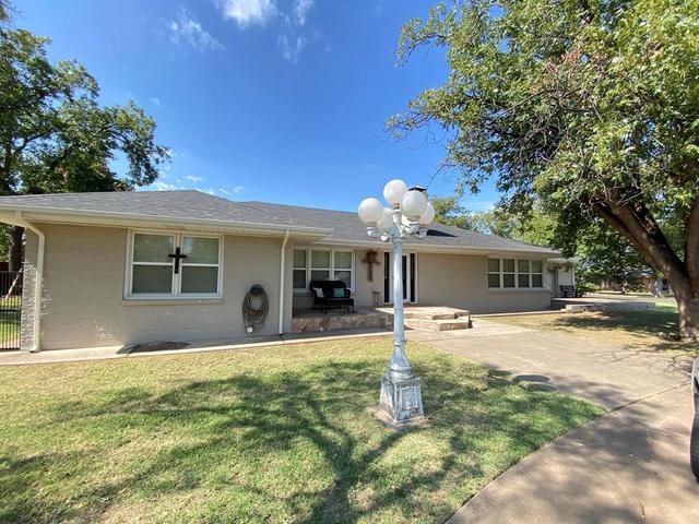 Snyder, TX Homes for Sale & Real Estate Listings | Movoto
