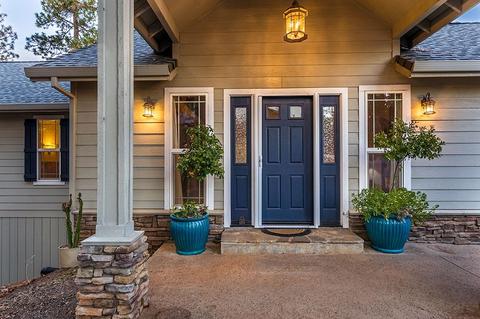 16388 Patricia Way, Grass Valley, CA 95949 | 30 Photos | MLS #222146033 ...