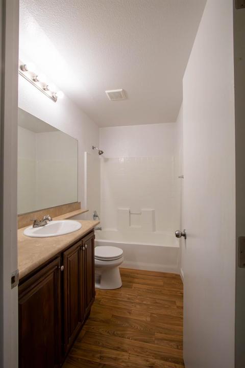 436 N Mercy Springs Rd #88, Los Banos, CA 93635 | 22 Photos | MLS ...