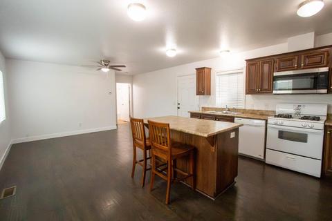 436 N Mercy Springs Rd #88, Los Banos, CA 93635 | 22 Photos | MLS ...