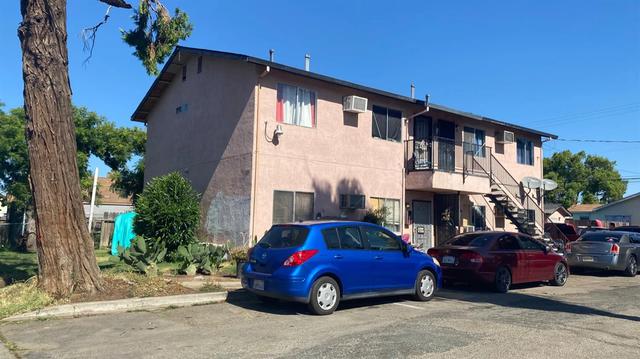 321 Maple St, Lodi, CA 95240 | 10 Photos - Movoto