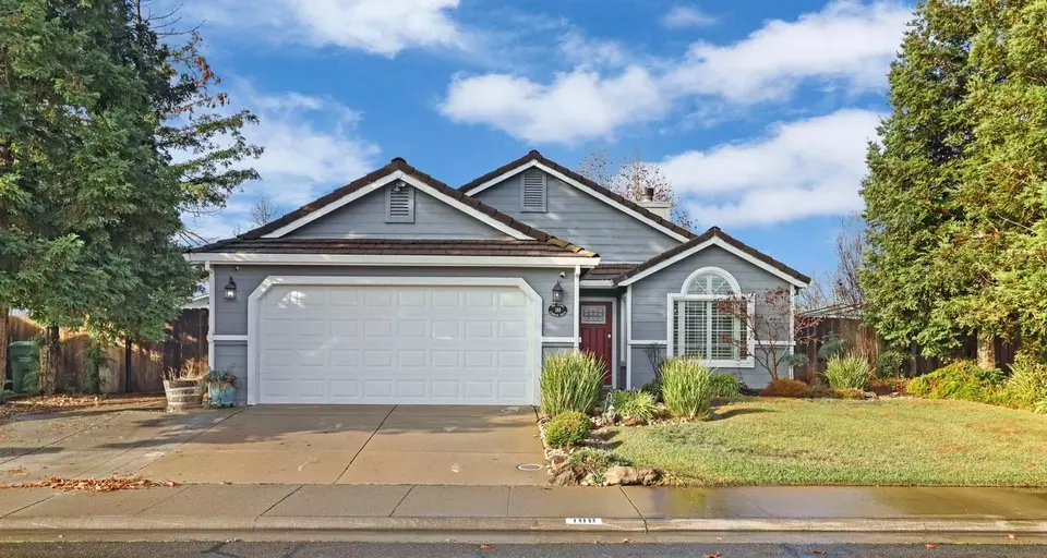 188 Sparrow Dr, Galt, CA 95632 | 32 Photos - Movoto