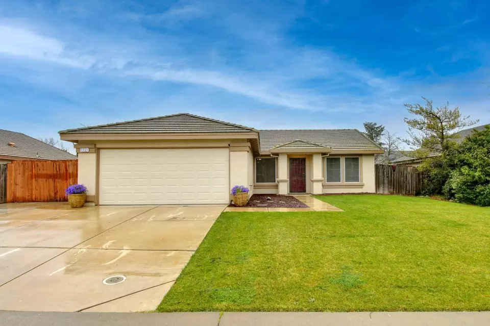 1151 Park Terrace Dr, Galt, CA 95632 | 37 Photos - Movoto