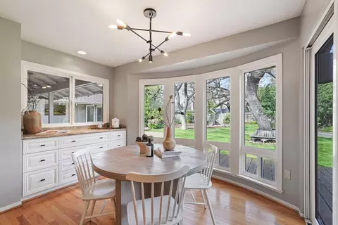 7221 Woodside Dr, Stockton, CA 95207 | 57 Photos - Movoto