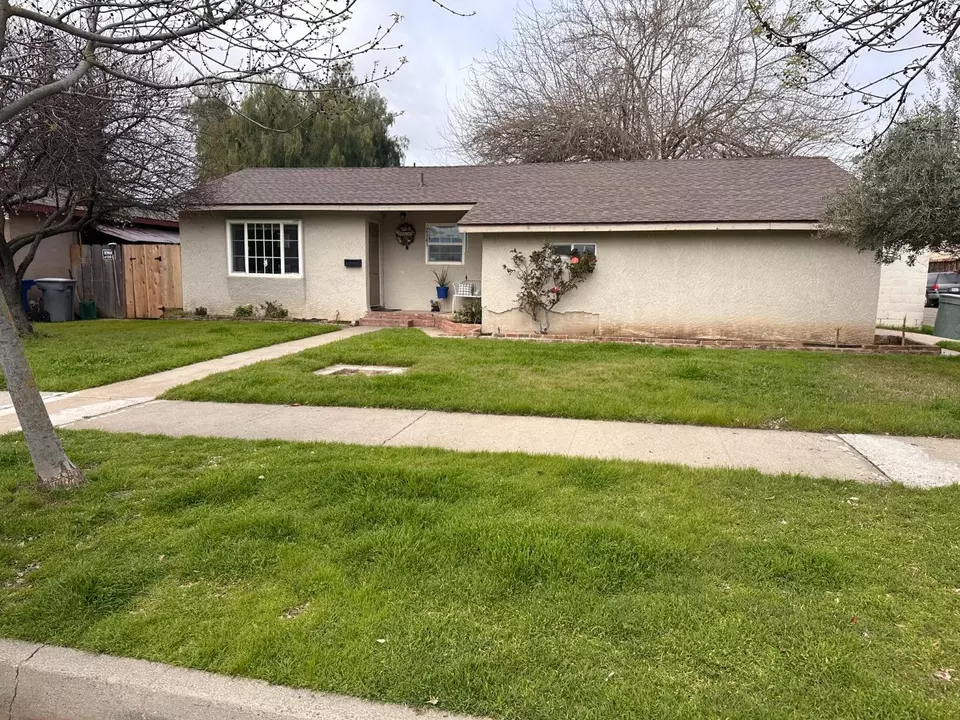 2341 P St, Merced, CA 95340 | 3 Photos - Movoto