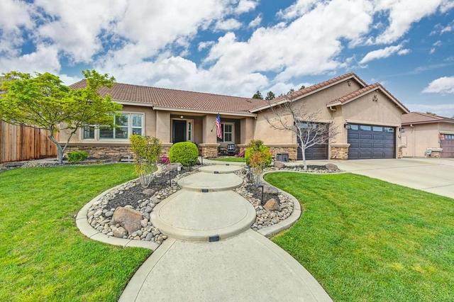 928 Cottrell Way, Galt, CA 95632 | MLS# 225033780 | 46 Photos - Movoto