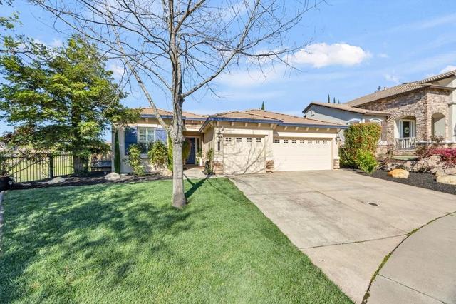 2002 Stockman Cir, Folsom, CA 95630 | MLS# 225035865 | 39 Photos - Movoto
