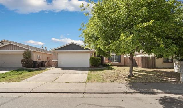 2755 Spring Hill Dr, Stockton, CA 95206 | MLS# 225038973 | 42 Photos ...