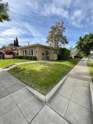 1101 W Harding Way, Stockton, CA 95203 | 30 Photos - Movoto