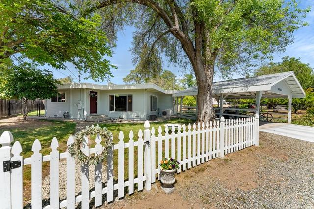 3756 Holly St, Loomis, CA 95650 | MLS# 225047993 | 53 Photos - Movoto