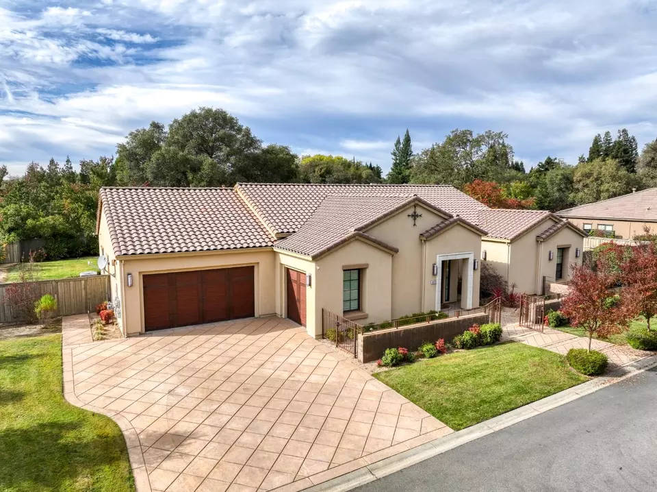 8310 Willowood Pl, Granite Bay, CA 95746 | 58 Photos - Movoto