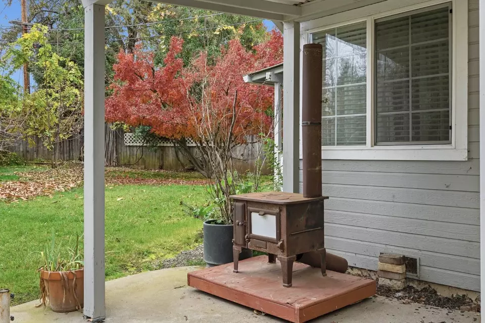 5068 Patti Jo Dr, Carmichael, CA 95608 | MLS# 225145626 | 44 Photos ...