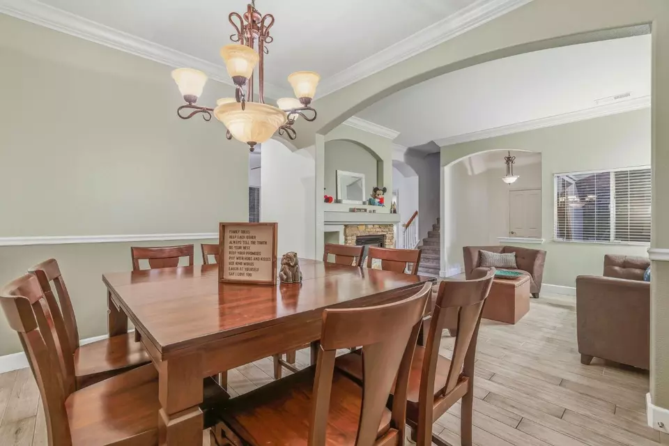 1587 Rich Dr, Yuba City, CA 95993 | MLS# 225148824 | 58 Photos - Movoto