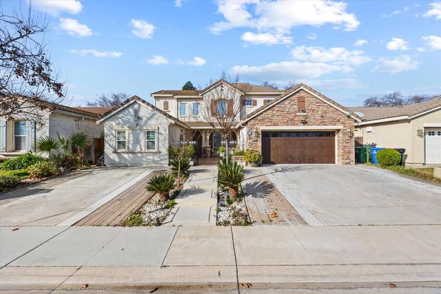9820 Spring View Way, Elk Grove, CA 95757 | MLS# 226014134 | 48 Photos ...