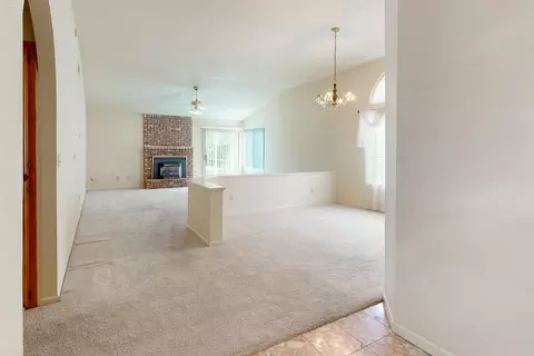 1686 Rebecca Dr, Yuba City, CA 95993 | MLS# 226023041 | 62 Photos - Movoto