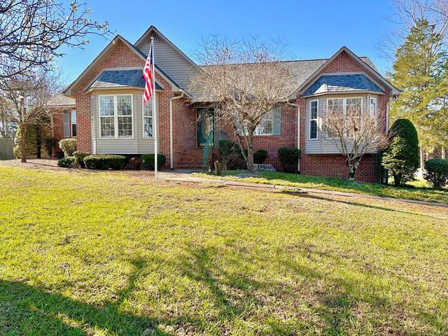 3350 Claybrook Dr, Cookeville, TN 38506 | MLS# 234100 | 29 Photos - Movoto