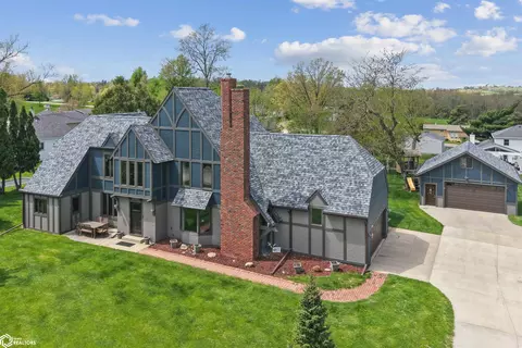 1405 Fairway Dr, Marshalltown, IA 50158 | MLS# 6337780 | 58 Photos - Movoto