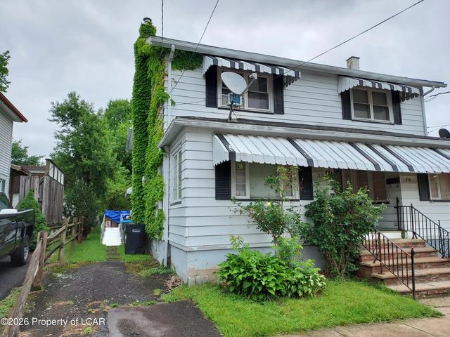 337 Walnut St, Luzerne, PA 18709 | MLS# 26-2457 | 18 Photos - Movoto