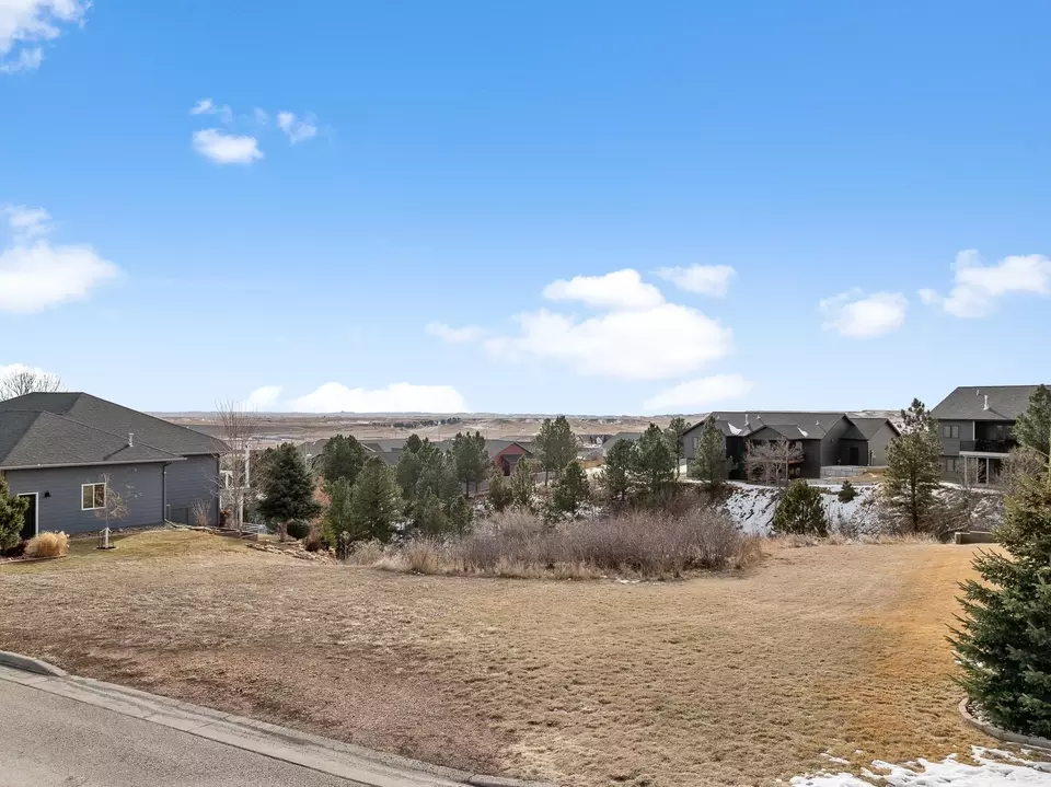 617 Enchanted Pines Dr, Rapid City, SD 57701 | 9 Photos - Movoto
