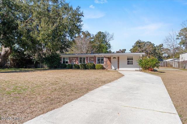 3005 Shell Point Rd, Beaufort, SC 29906 | MLS #188347 | 27 Photos - Movoto