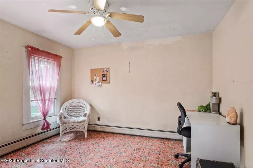 2219 Golden Ave, Scranton, PA 18508 | MLS# SC252575 | 25 Photos - Movoto