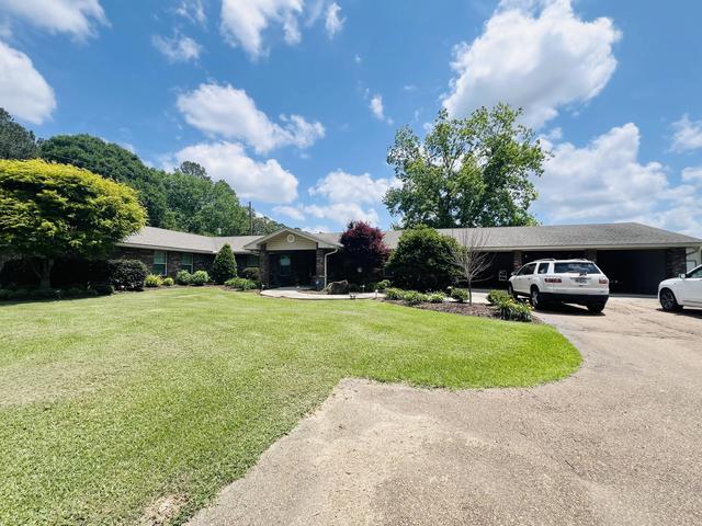 398 Bracey Rd, Kokomo, MS 39643 | MLS# 142305 | 115 Photos - Movoto