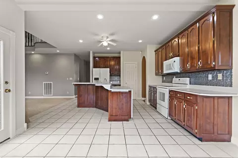 11464 Highway 259n, Bee Spring, KY 42207 | 87 Photos - Movoto