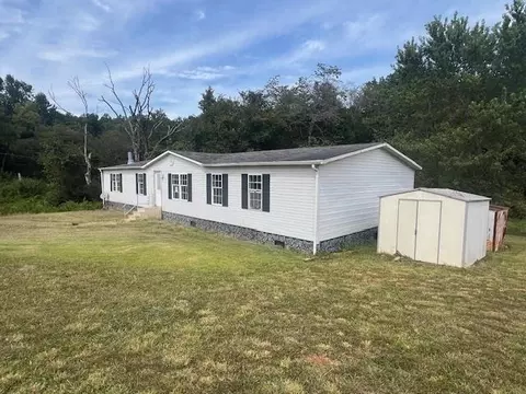 420 Eagle Way, Smiths Grove, KY 42171 | 14 Photos - Movoto